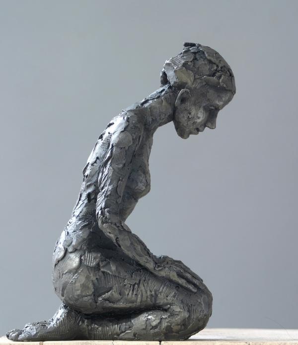 Carol Peace Sculpture : Kneeling Figure